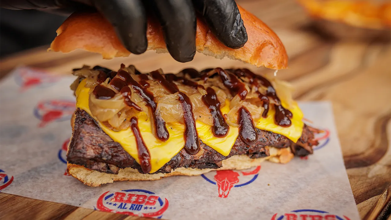 Rib-Wich: el nuevo Sándwich de Ribs al Río inspirado en los Simpson - CUKit