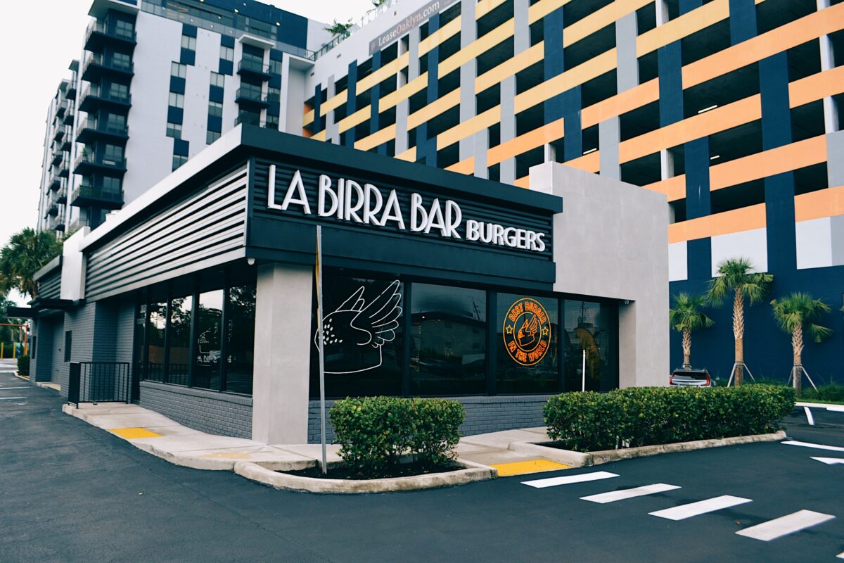 La BIRRA BAR abre su tercer local en MIAMI - CUKit